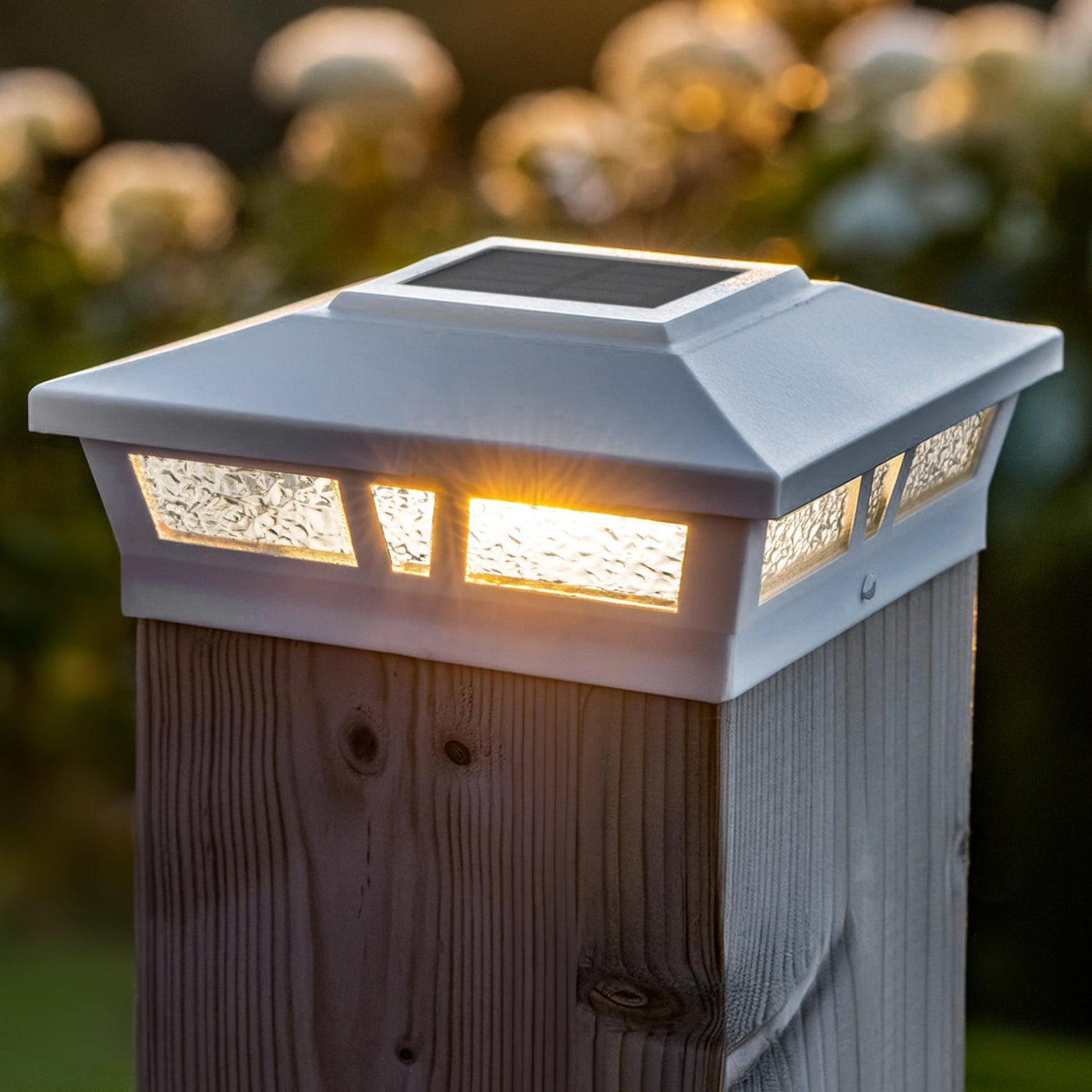 Oxford Solar Post Cap - White